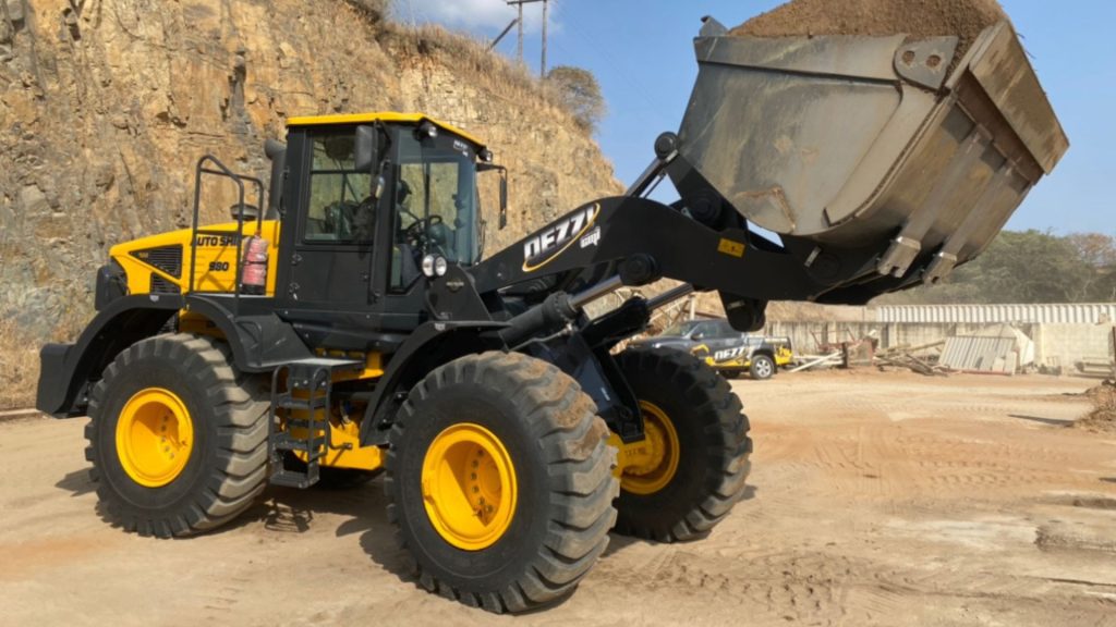 CMI 980 WHEEL LOADER - Dezzi Equipment