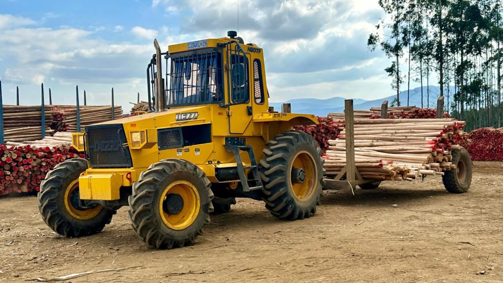 H80T RIGID HAULAGE TRACTOR - Dezzi Equipment