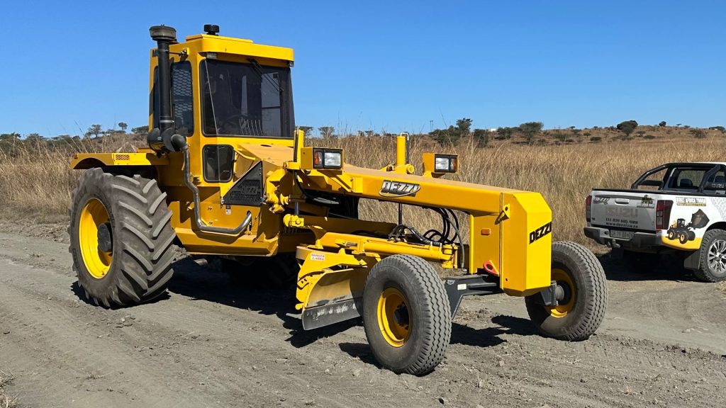 MG80T MOTOR GRADER - Dezzi Equipment